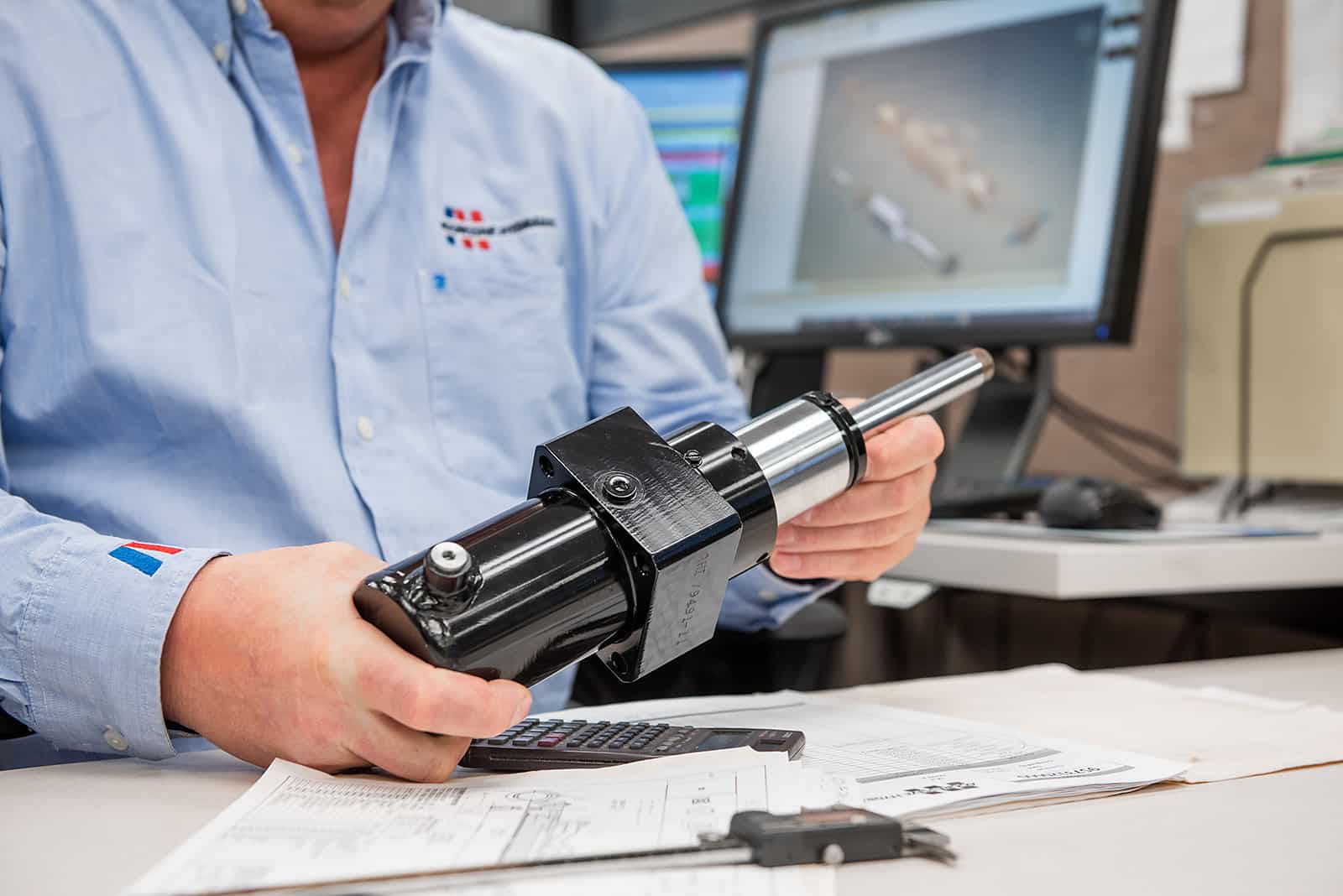 Choosing A Custom Cylinder Manufacturer | Custom Cylinder Tips